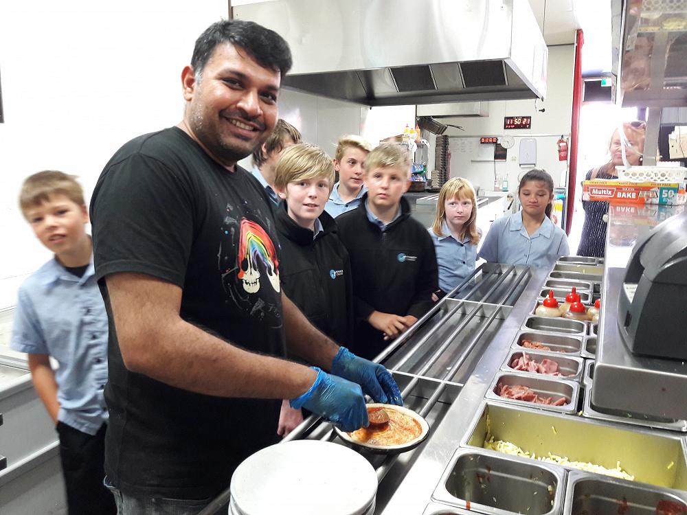 Hell Pizza Reading Challenge