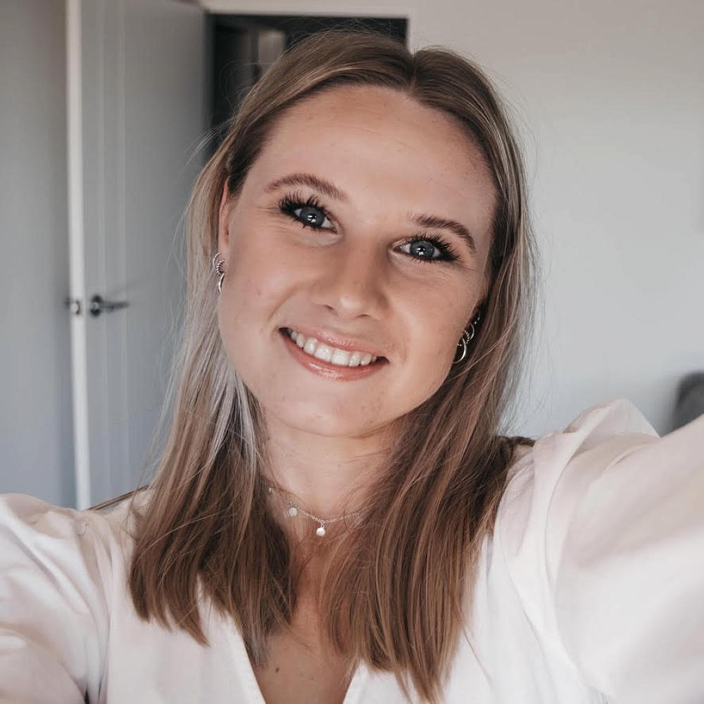 Staff Bios: Mrs Graham — Woodend Newsletter - 26th October 2023 # No: 19