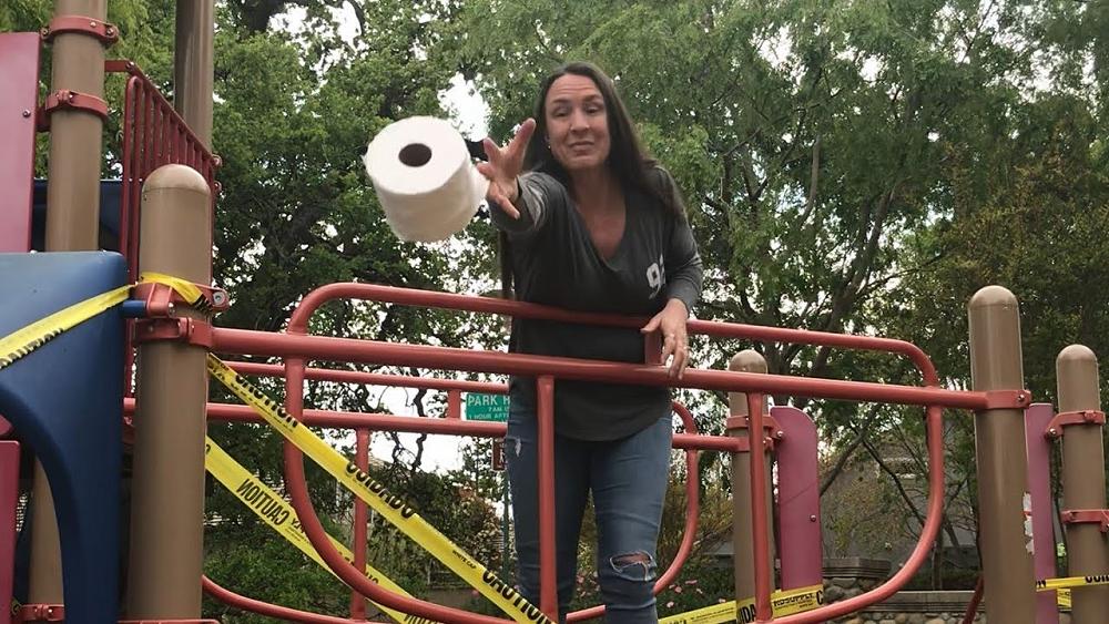 Video: Just do it......'The toilet paper challenge'.