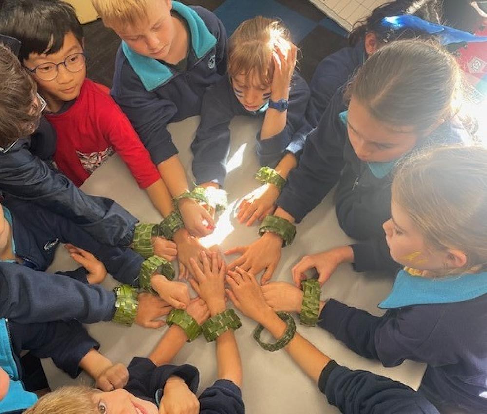 Natural Materials Taonga — Rāpare, rua tekau mā ono o PiripI, Thursday ...