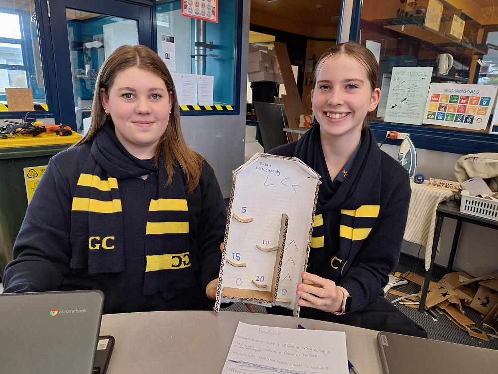 Year 9 Make Her Space Tackles Pinball Machines!