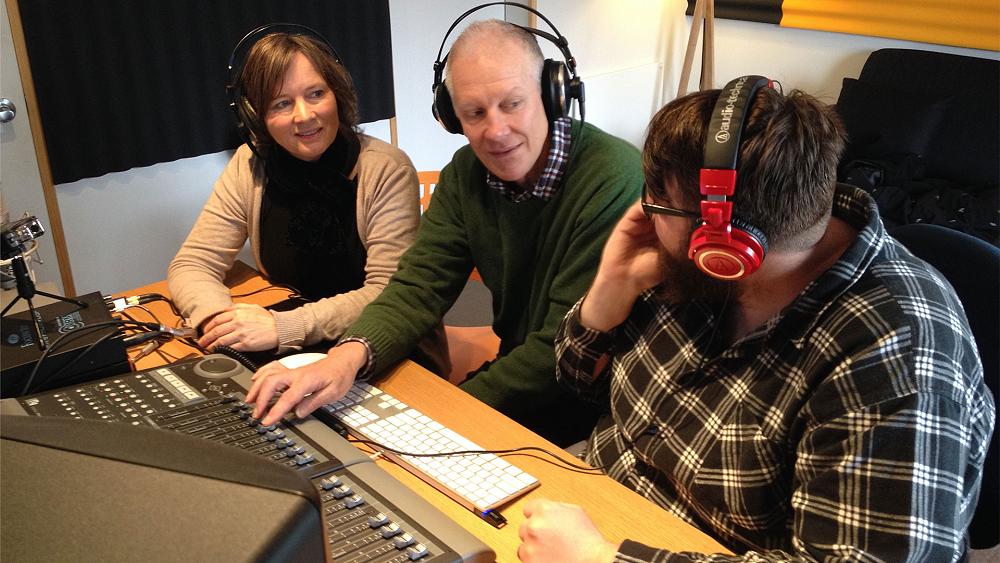 A snapshot of student radio