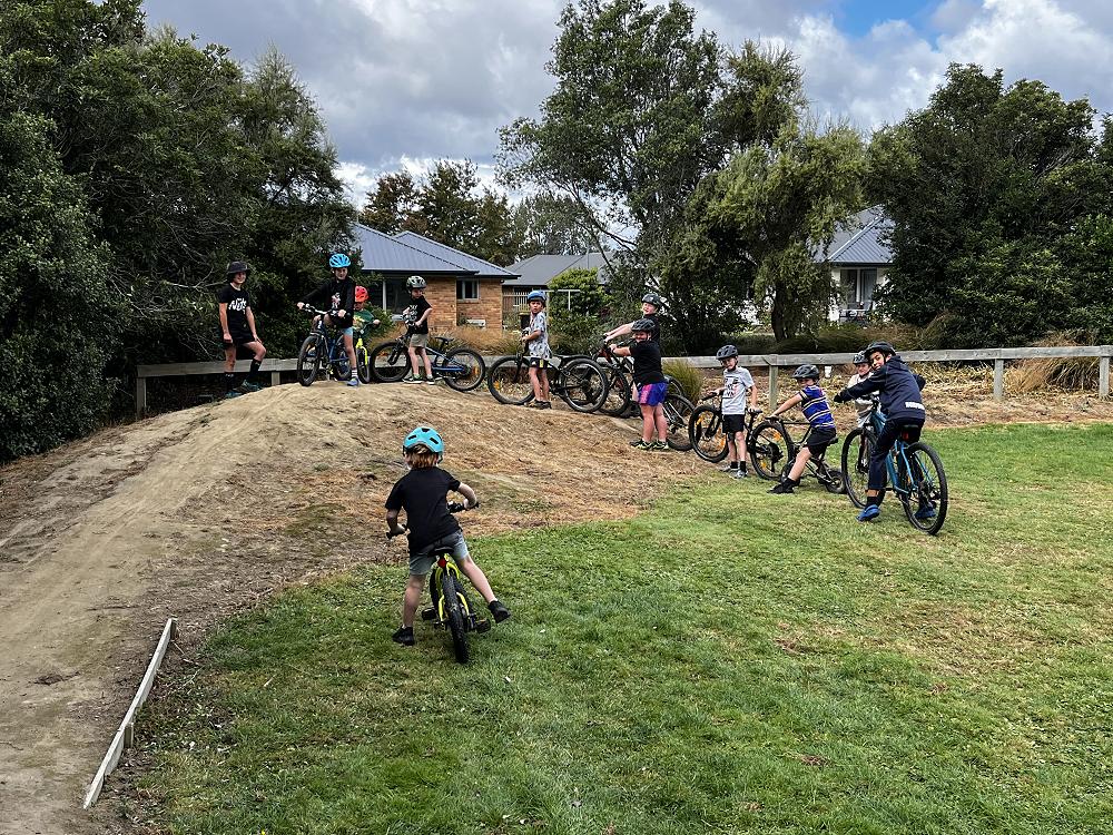 Lunchtime at Outram School — Term 1 Week 8 Newsletter