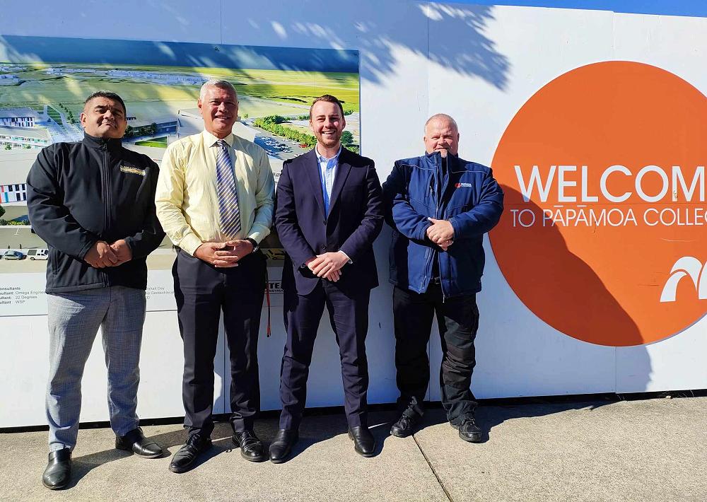 Visit by local National MP Tom Rutherford — Connect - Edition 103