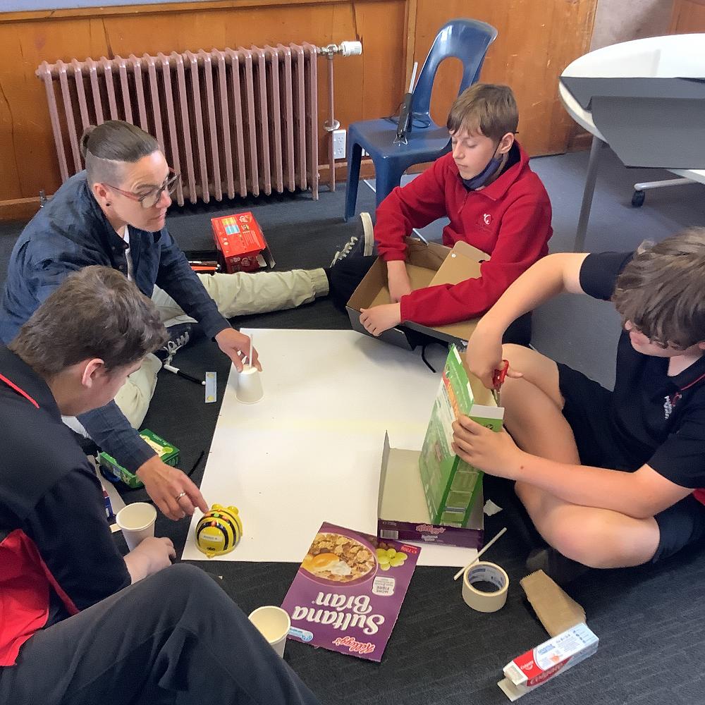 STEM challenges in Team Kea — Pītau-Allenvale School News Issue 3 Term ...