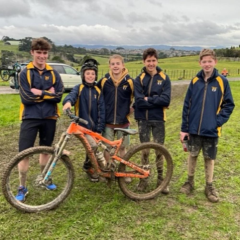 Auckland Schools Mountain Biking 2022 Round 3: Mud and Memories