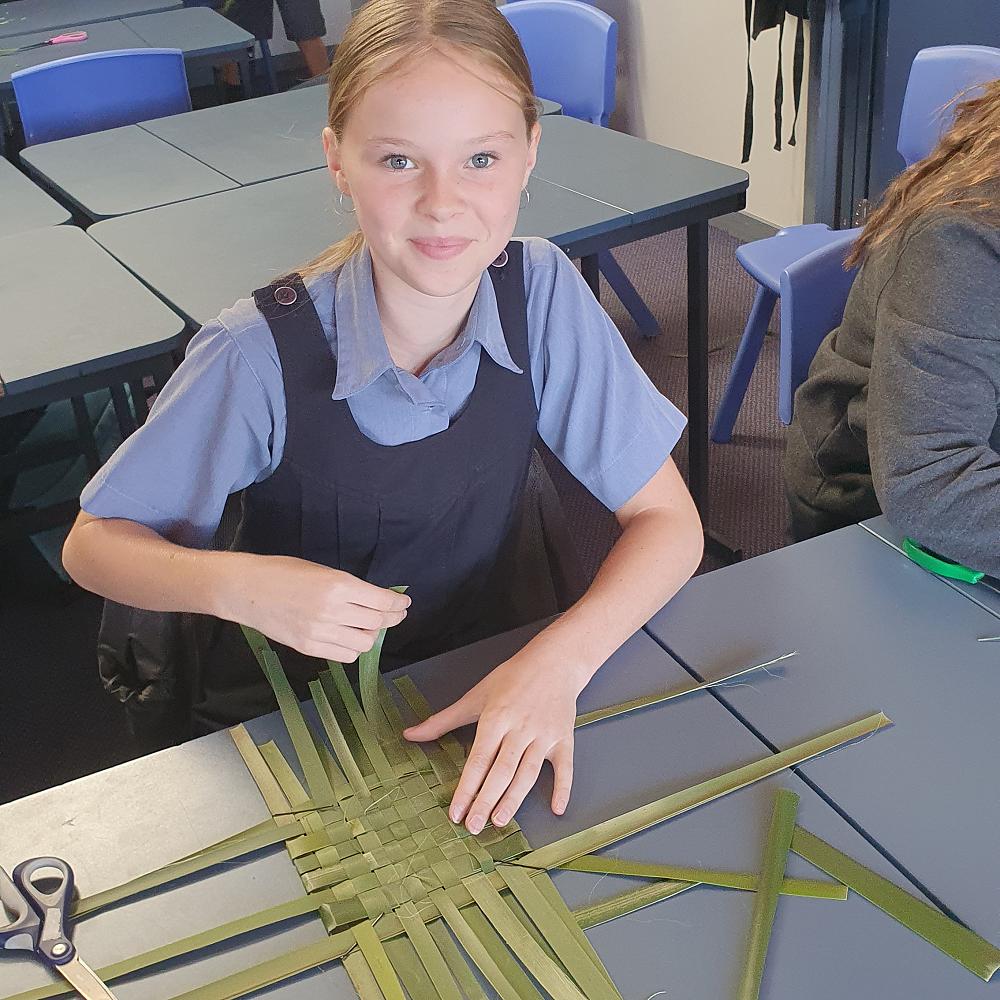 Year 8 Project: Harakeke Raranga | Flax weaving — DHS Dispatch, 24 ...