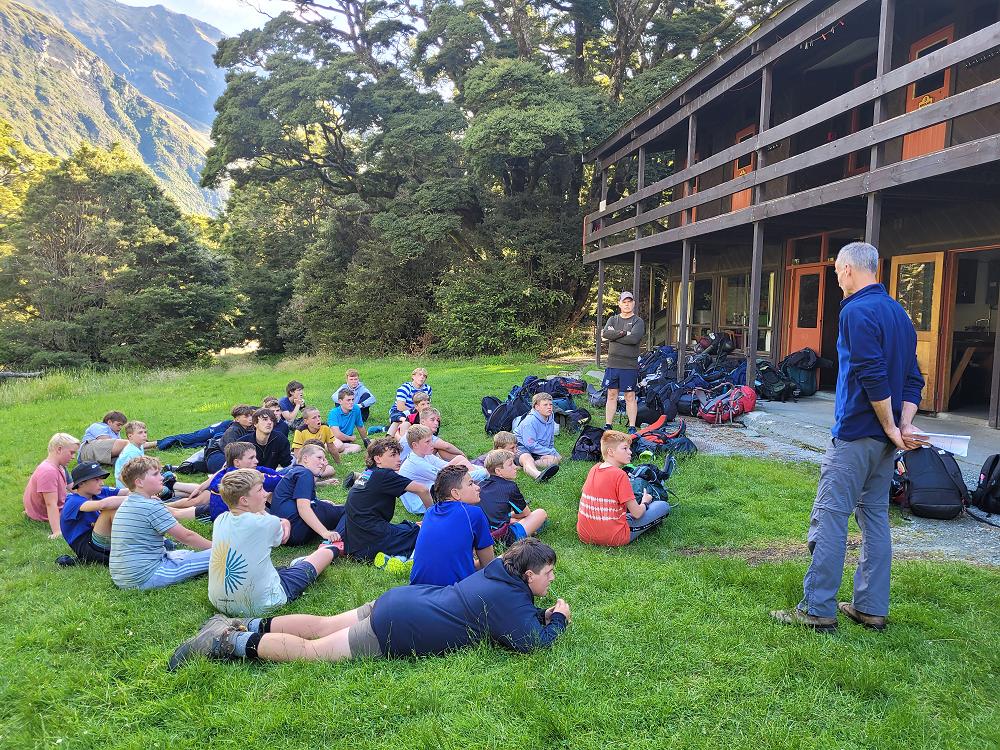 Year 9 hostel Mt Aspiring camp — Newsletter - No 3 - 2024