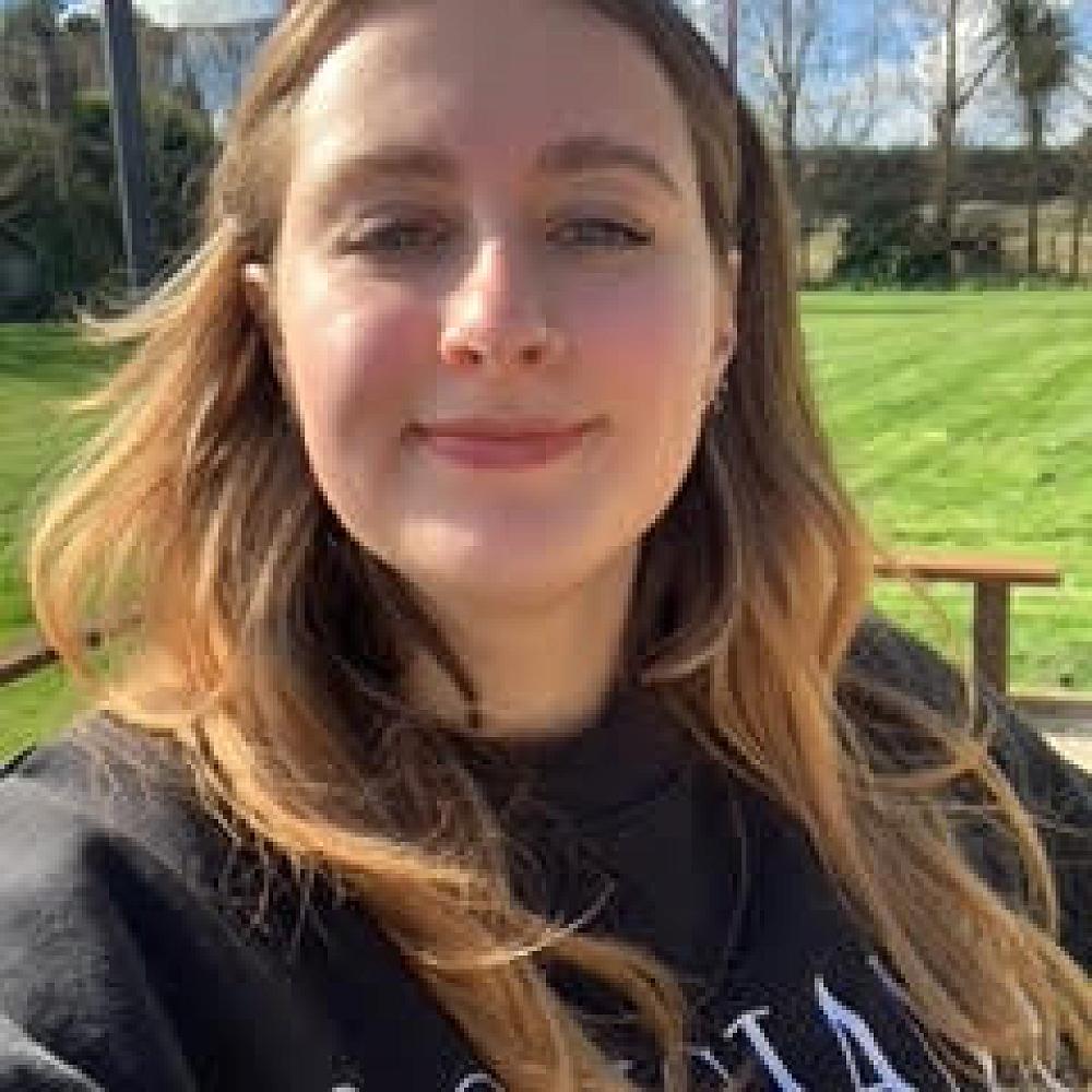 Neve Heffer - Teacher Aide