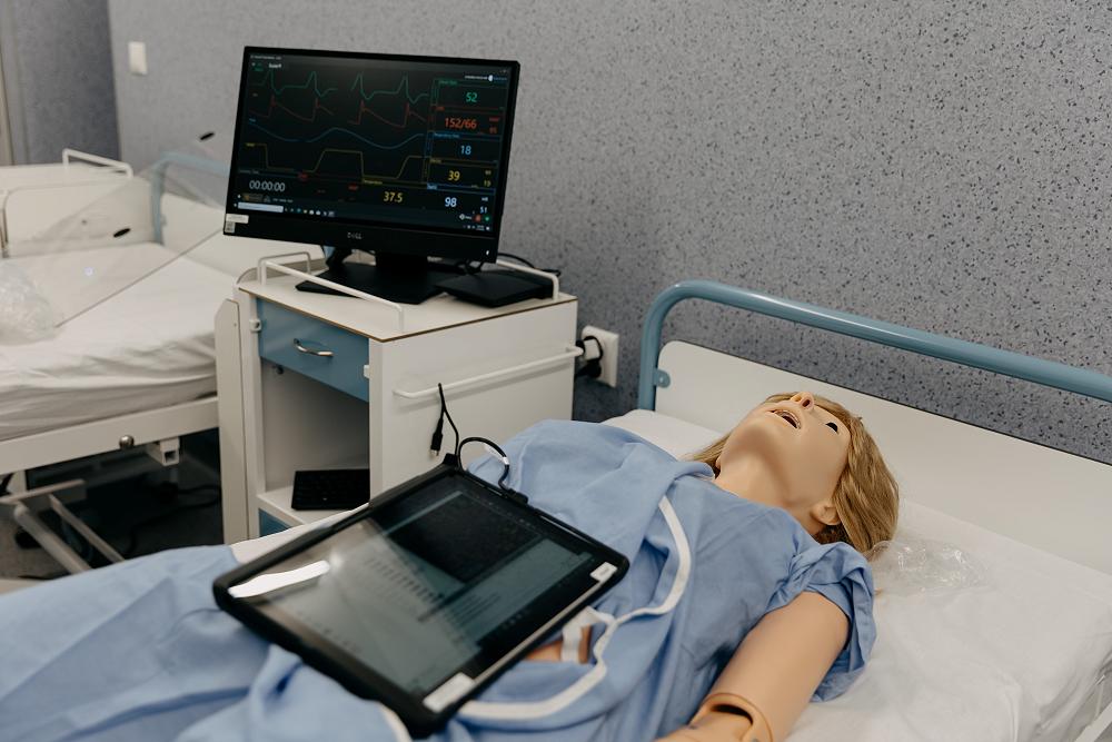Simulation in Nursing and the importance of maintaining clinical placements