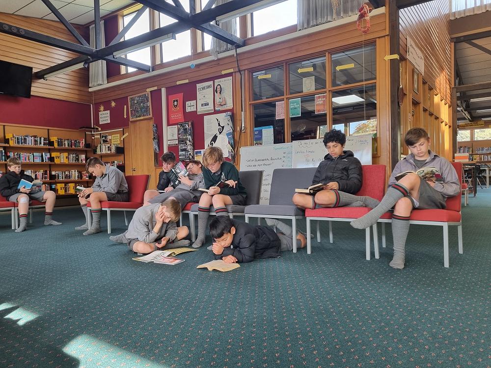 📚 8W LIBRARY TIME📚 — Waimate High School Newsletter