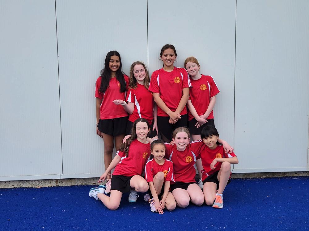 Supernovas Year 6 Netball Team
