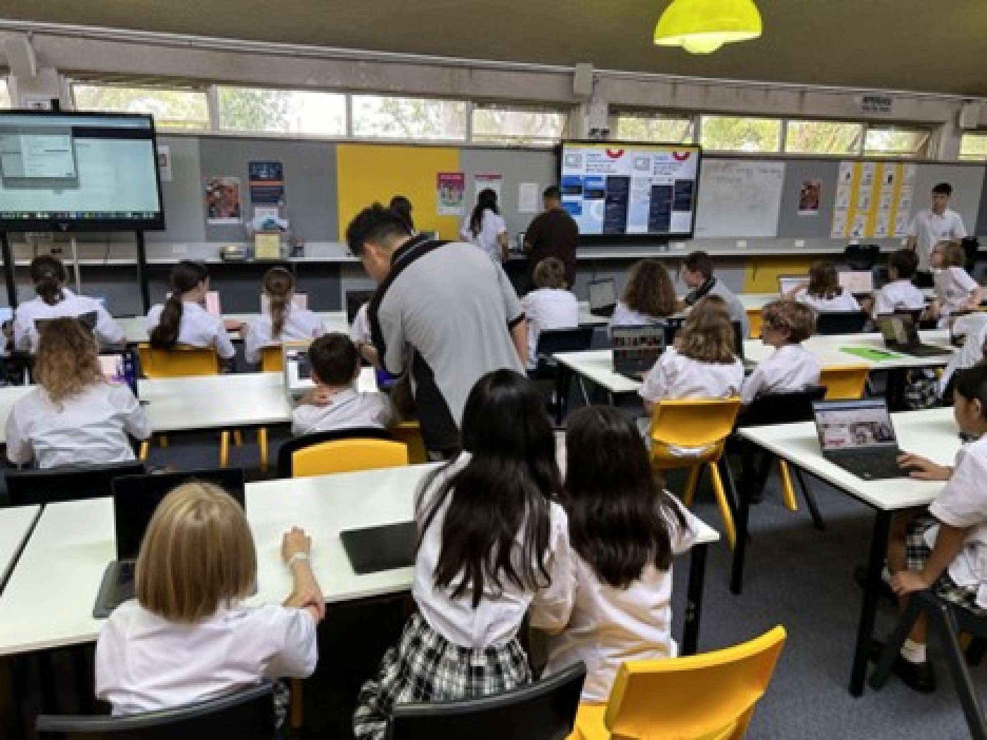 Peer Support Program Supports Transition for Year 7 Students
