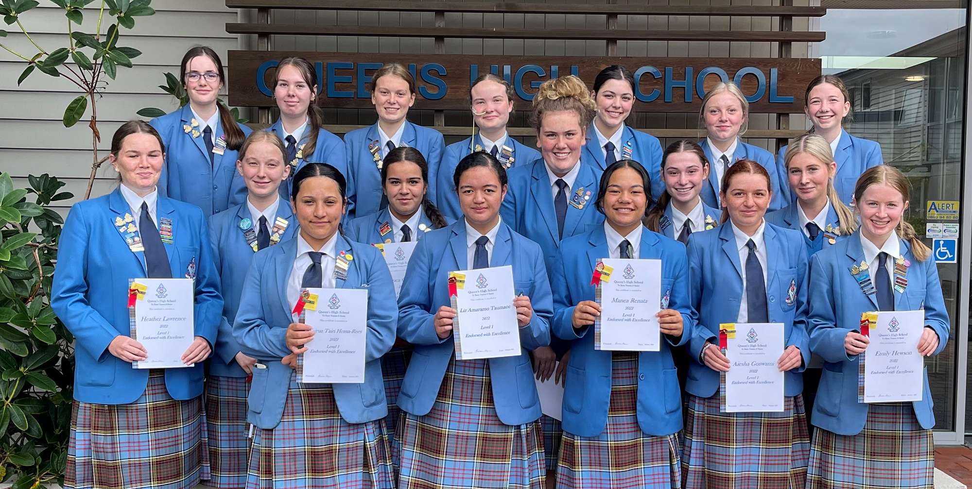 Academic Blues Awarded — Queen's News Issue 3 2023