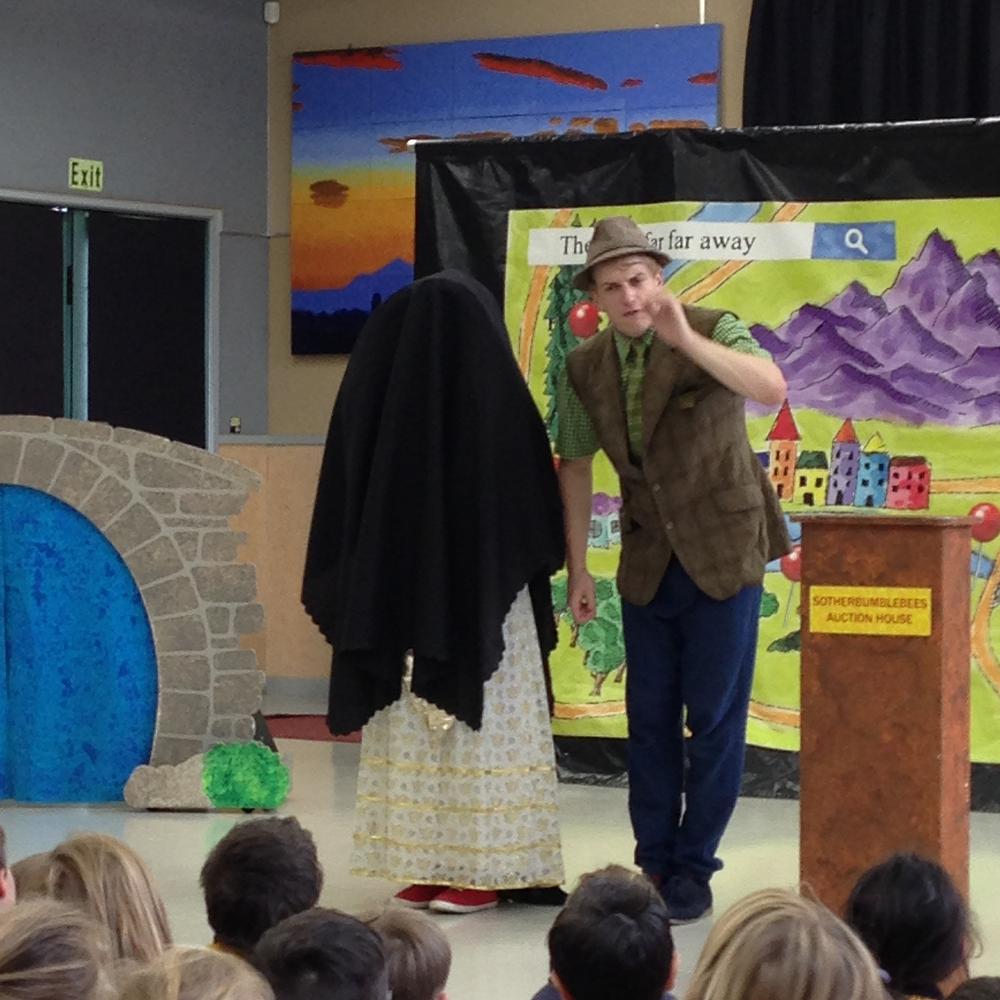 The New Zealand Playhouse Visits Bluestone School.