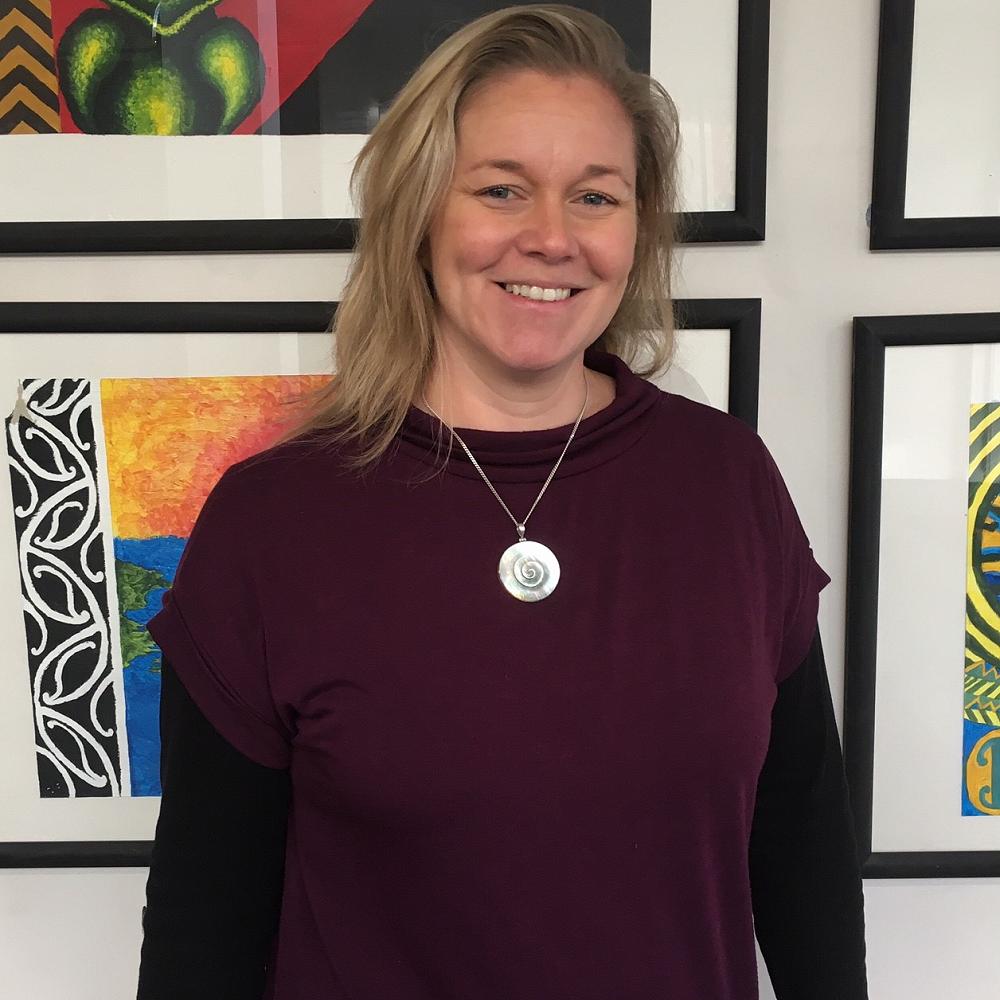 Friday Five - Lara Bruce-Millar