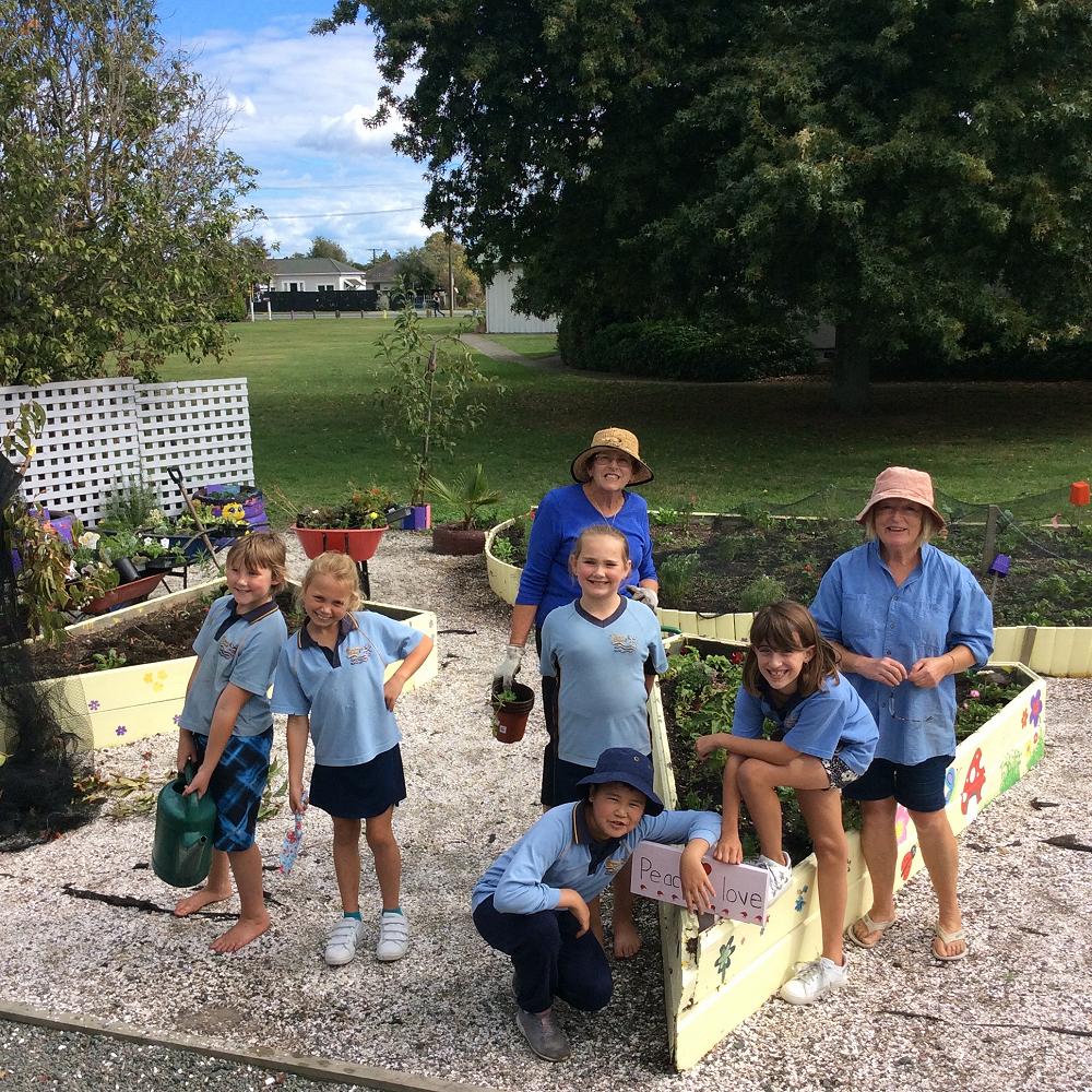 2nd Hand Uniform — Newsletter 1 - February 2022