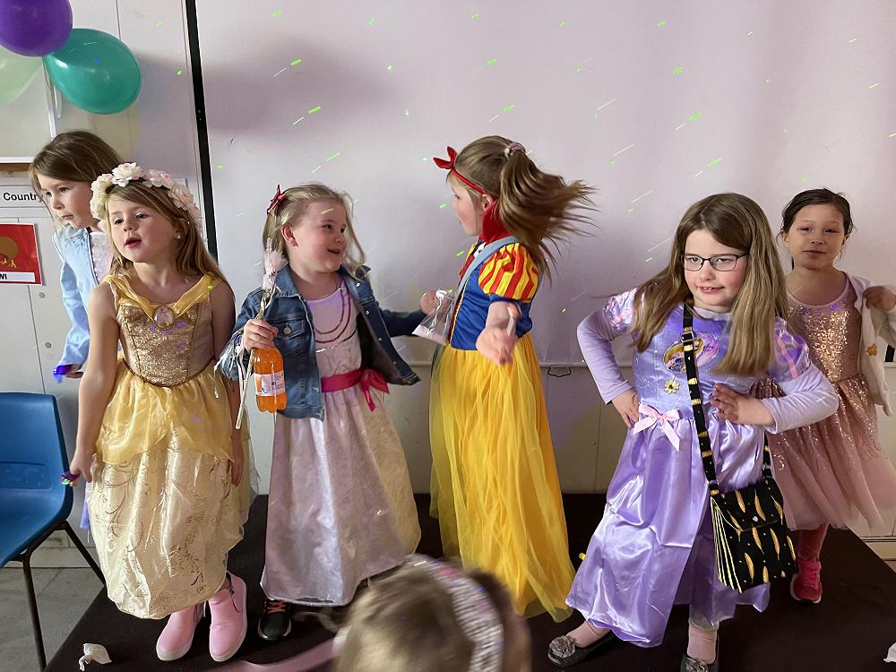 Outram School Disco - what a night