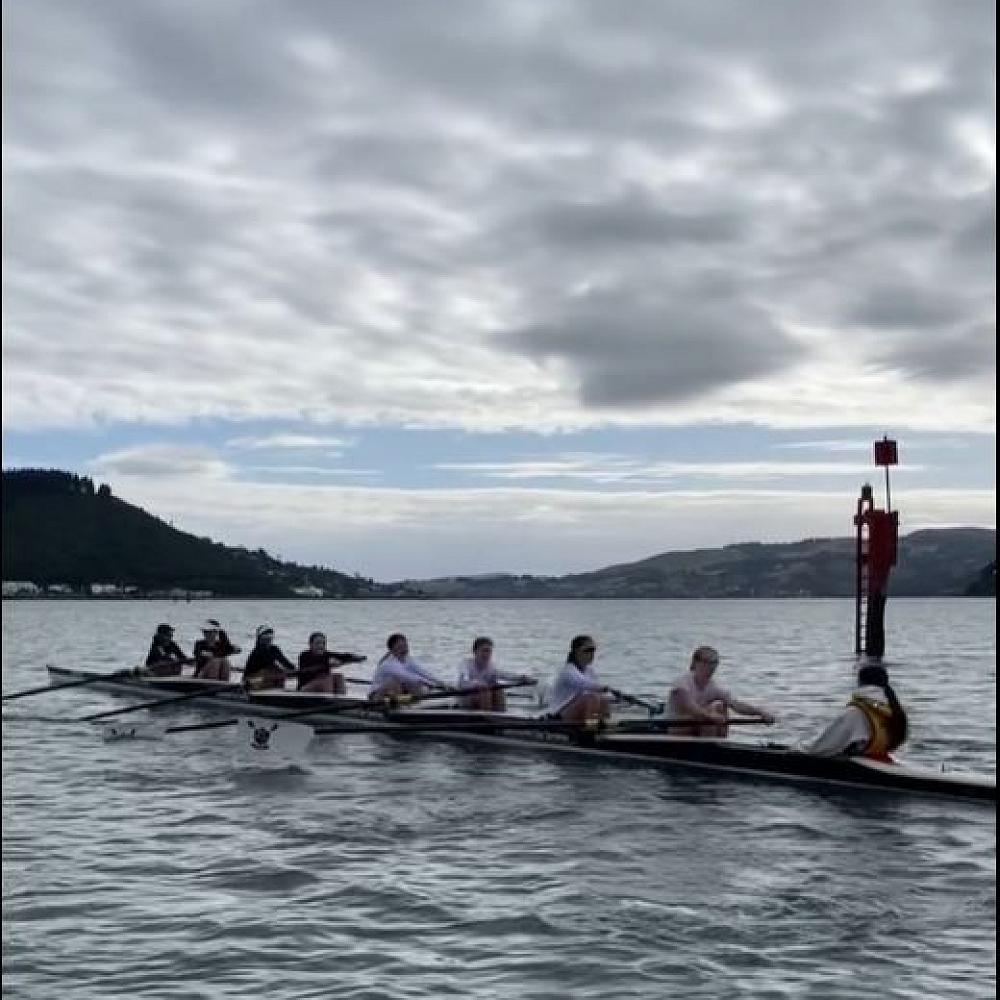 Queen's Rowing — Queen's News Issue 1 2024