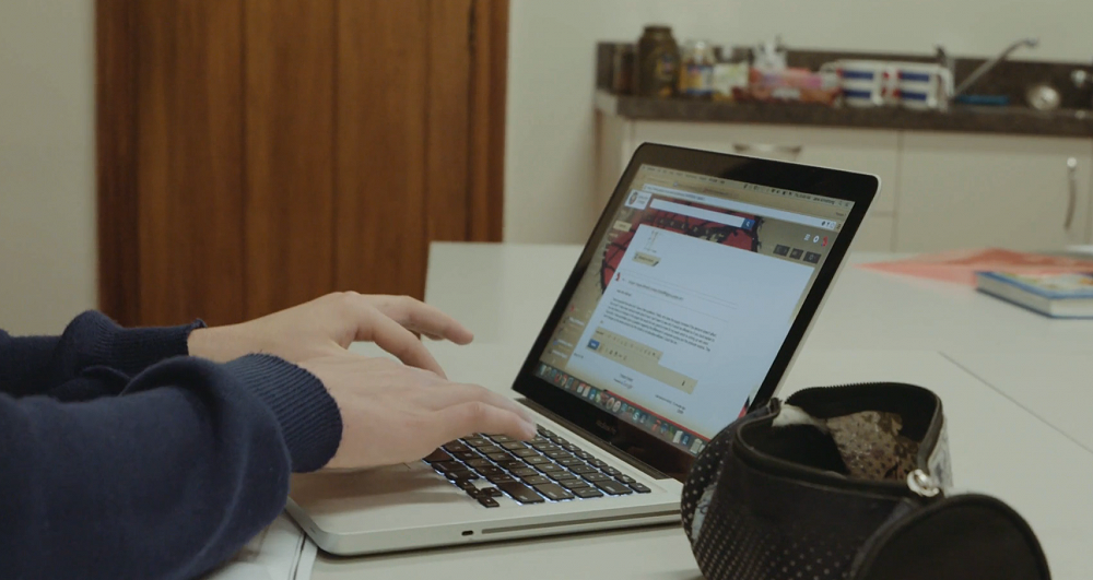 The Role of Asynchronous Technology in Emergent Design