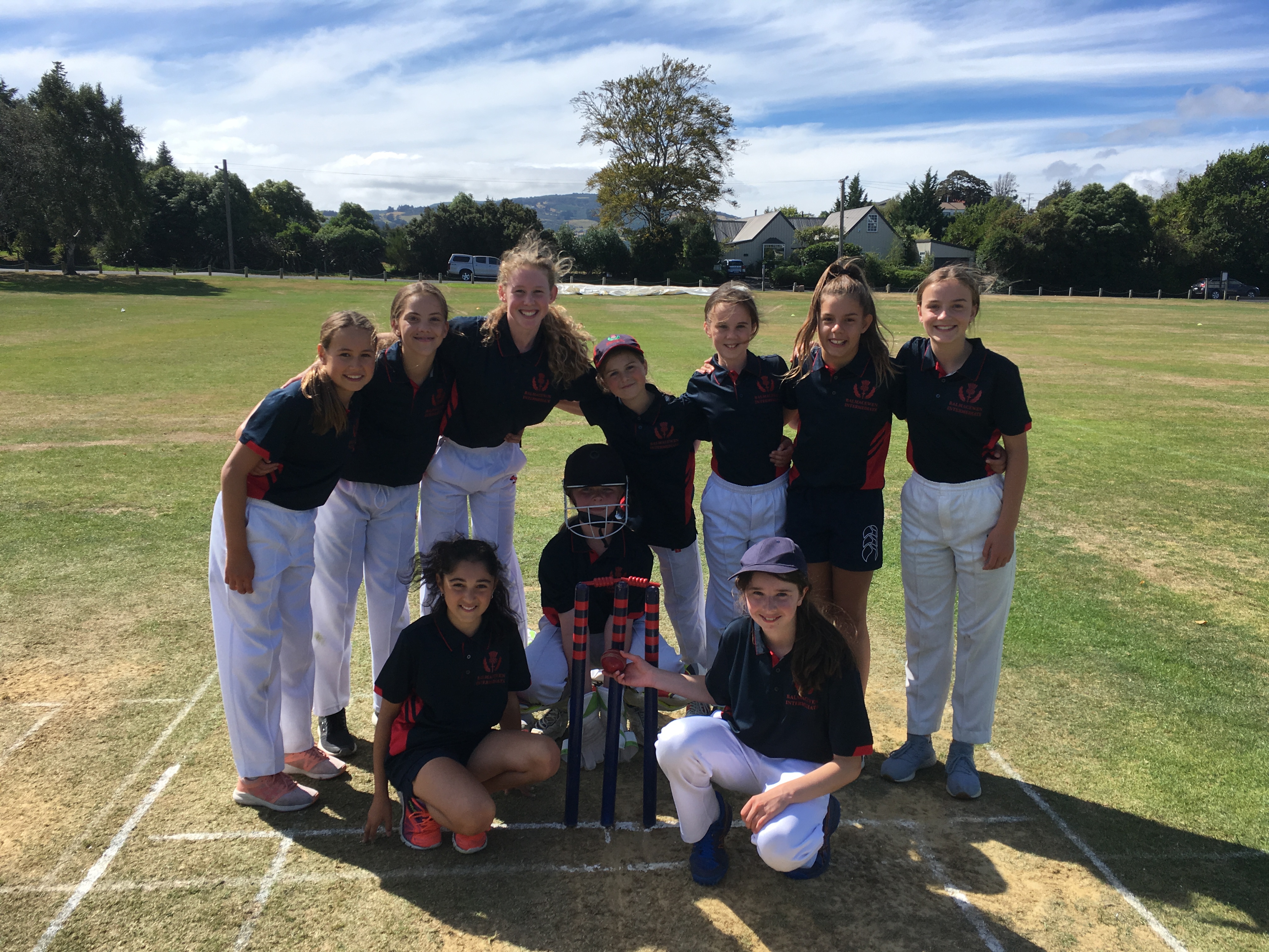 Girls Cricket | Balmacewen Intermediate
