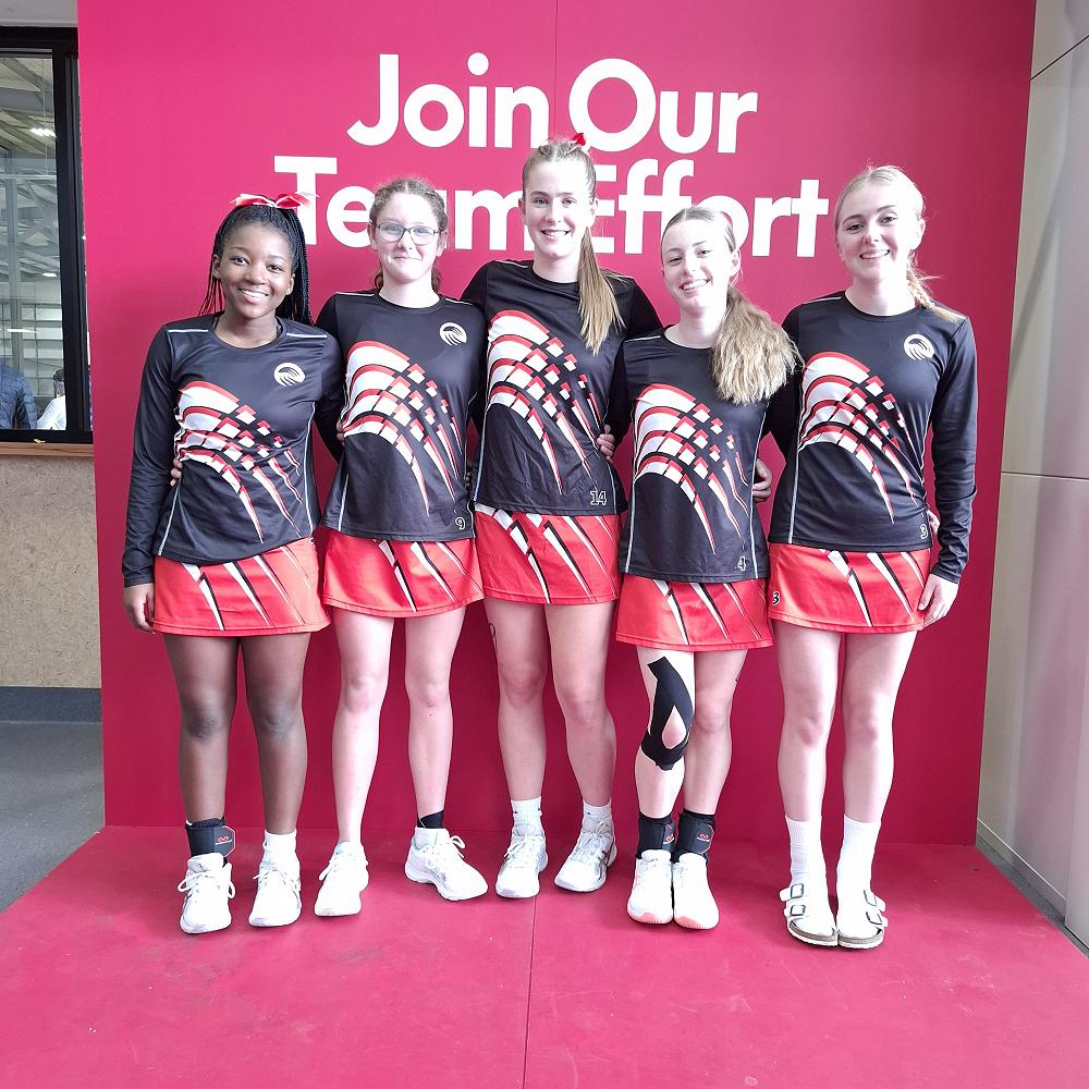 JPII Students represent West Coast in Netball