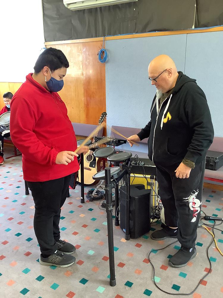 Team Kea loves to jam out some tunes!