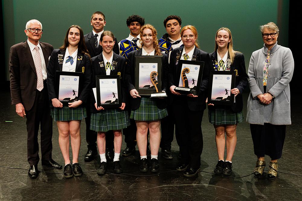 Grace wins Mayoral Award at the Upper Hutt City Council Young Achievers ...