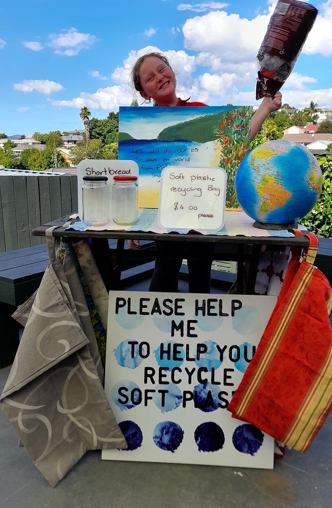 TAURIKO SCHOOL KIDS MARKET