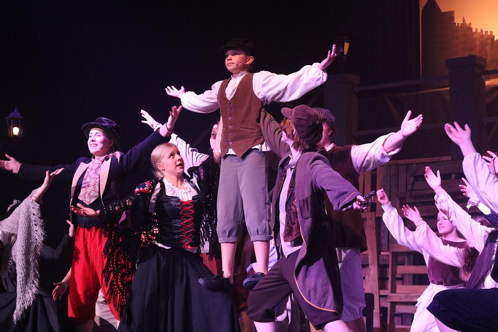 ASHCOLL PRODUCTION "OLIVER"
