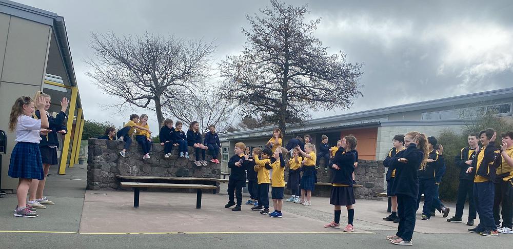 Jump Jamming 🤸‍♀️🕺