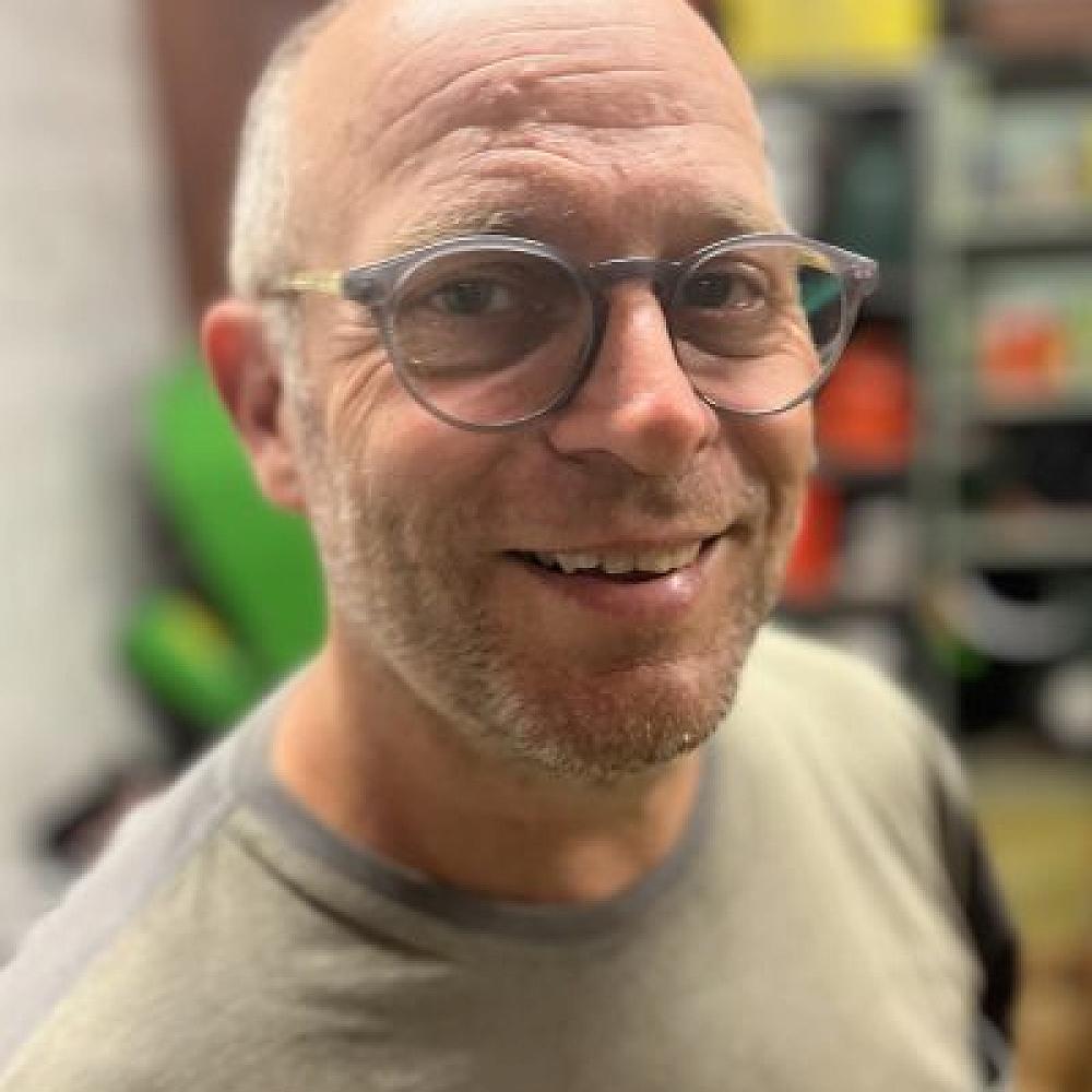 A Fond Farewell to Property Manager Alan Devine