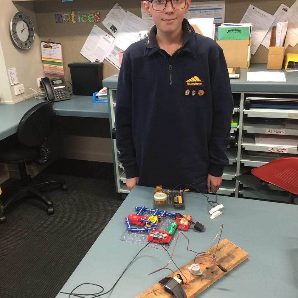 Science Badge- Logan Dunn — TE KURA O KAHURANGI TOKA PANUI Issue Tahi ...