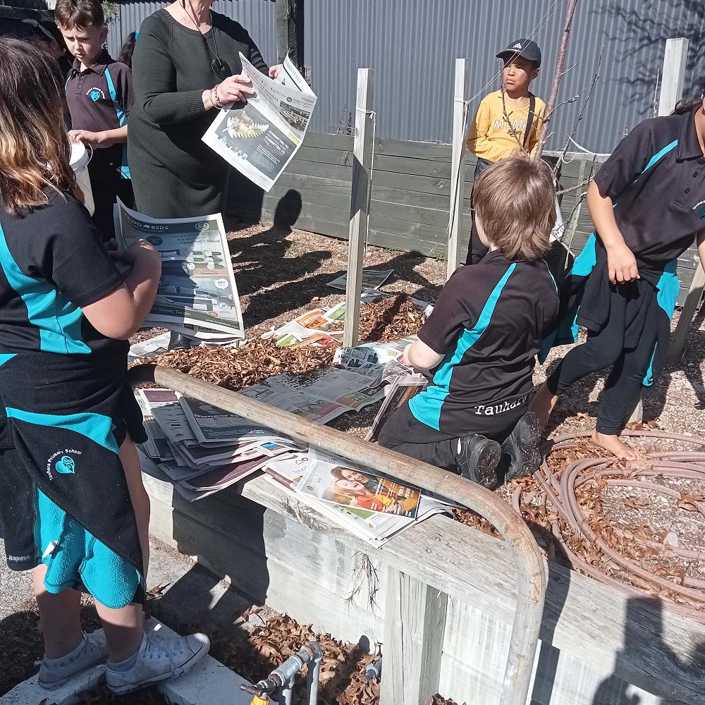 Making the most of the sunshine!!! — Newsletter - 5th August 2022 Week 2