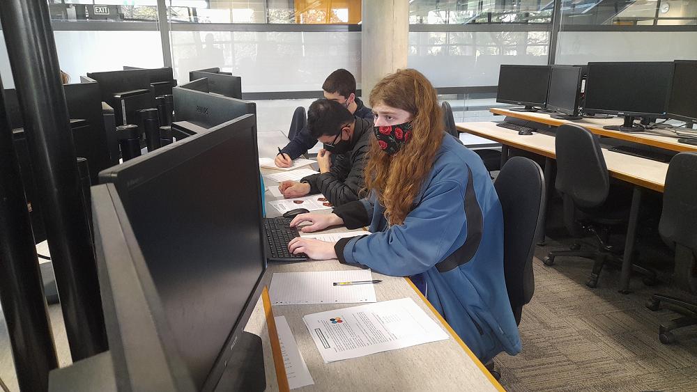 Burnside enters the New Zealand Programming Contest