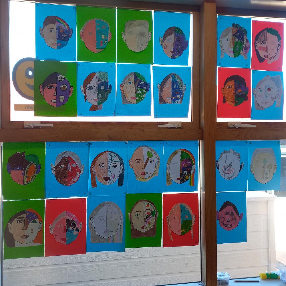 HIGH FLYERS - ROOM 19. Self-portraits.