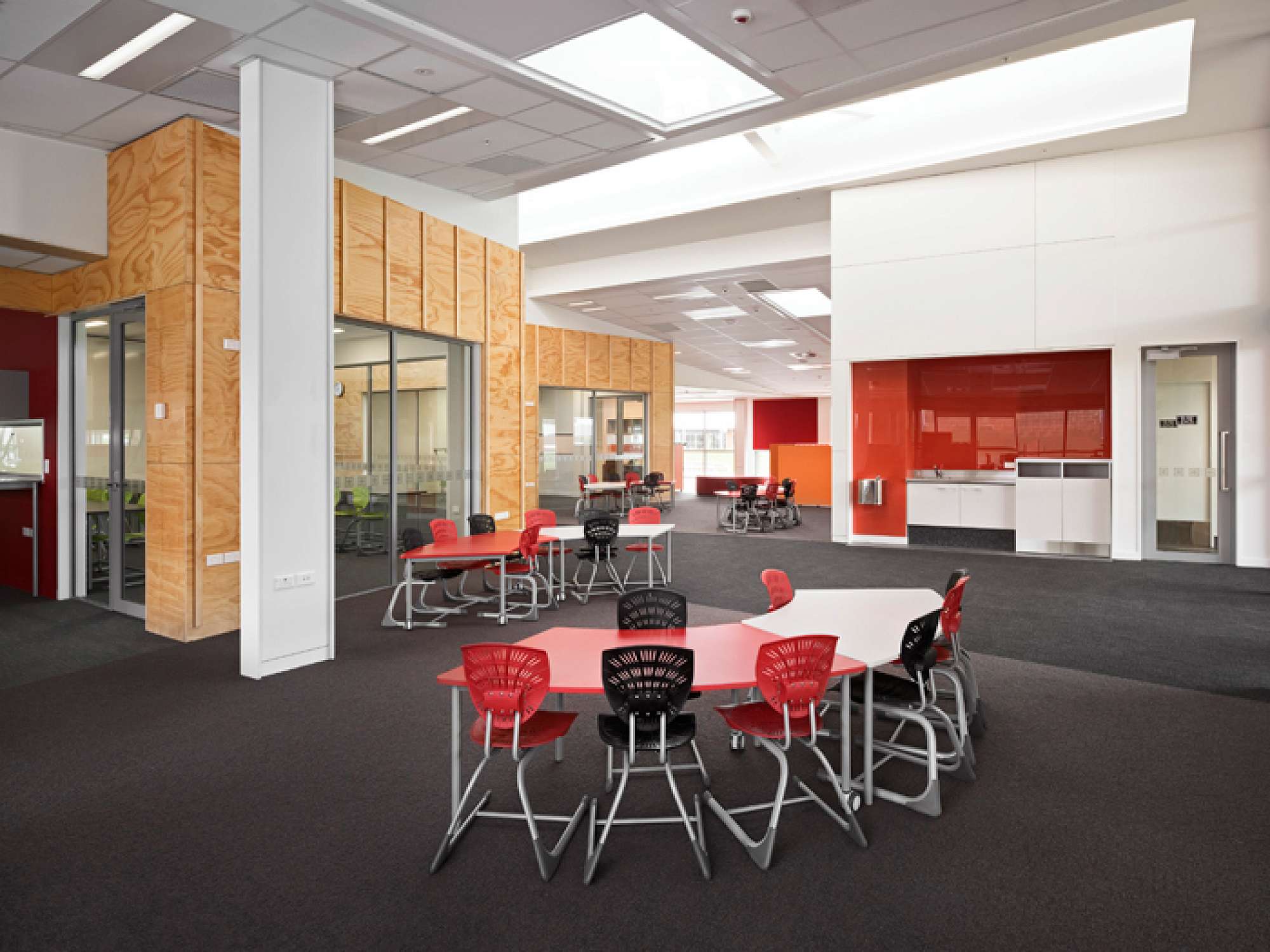 Haeata Junior School Yr 1 - 8 Working Online Friday 17 June 2022