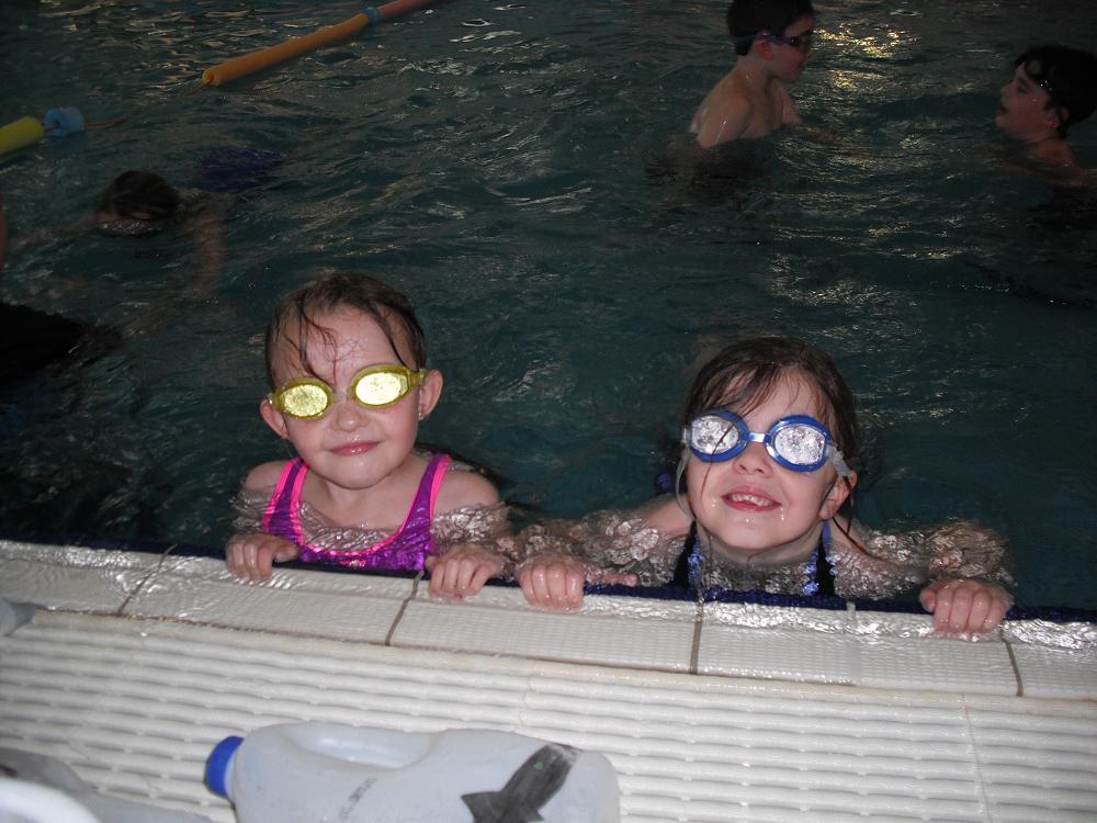 Room 2 and Room 4 Swimming at CBay — Creative Creatures News 2016