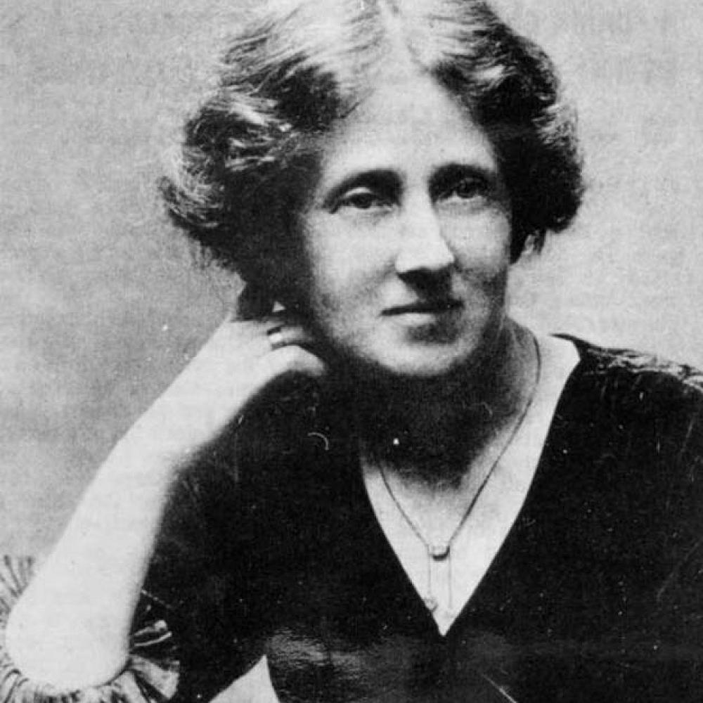 Edith Howes - WGC Teacher and Children's book writer — School Ties ...