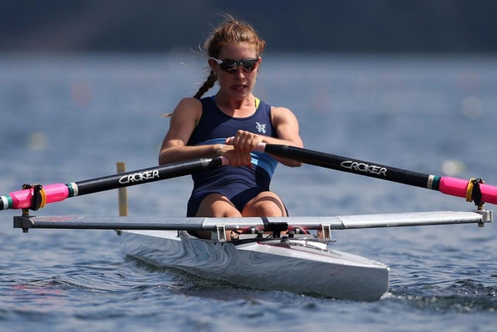 INTRODUCTION TO ROWING