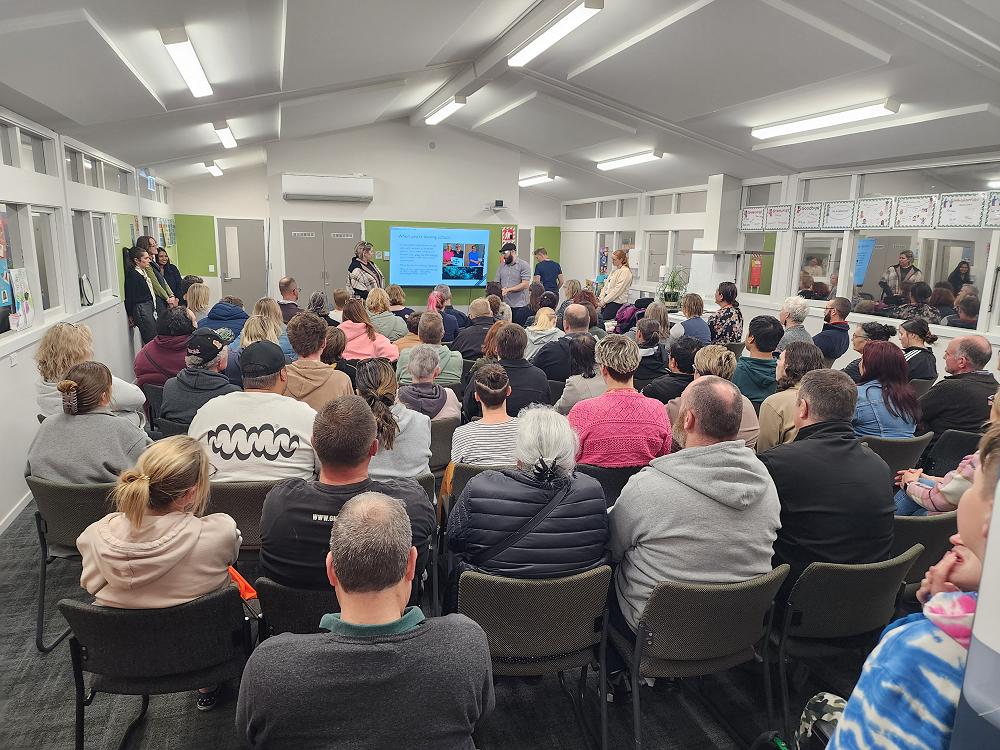 Whānau Hui about Transition at Tētēkura