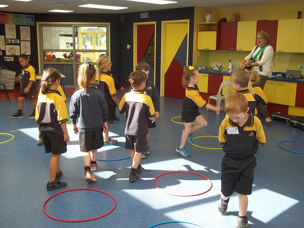 Music with Dale McKay