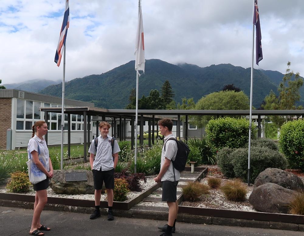 Week to Be, Week 5, Term 4 - Monday 11 November