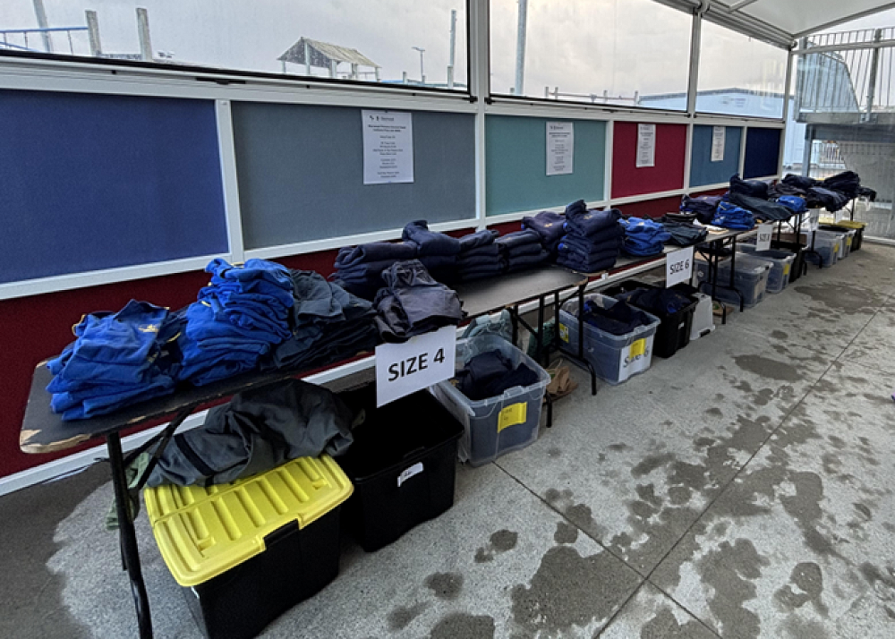 Second hand uniforms