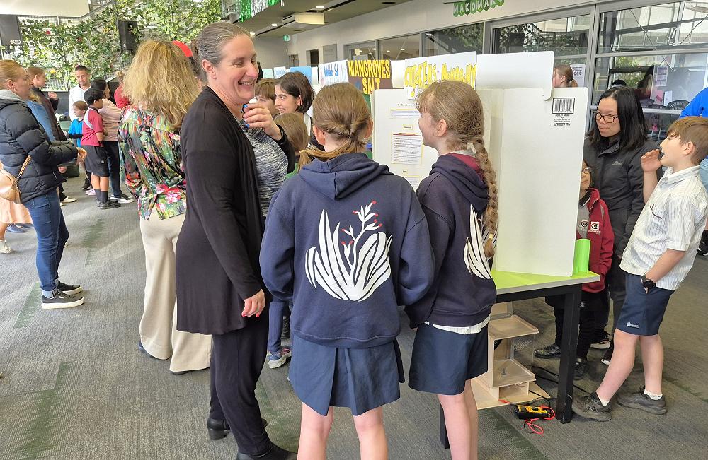 AJHS Science Fair — AJHS eNewsletter: Week 4, Term 3