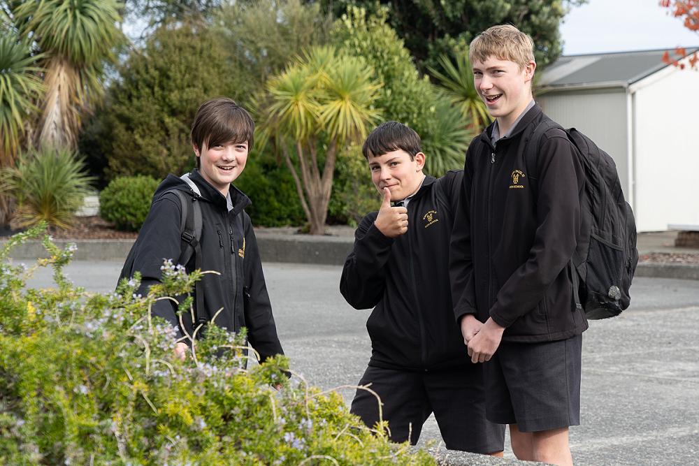 JPII School Uniform Update — Open Magazine Panui - John Paul II High ...