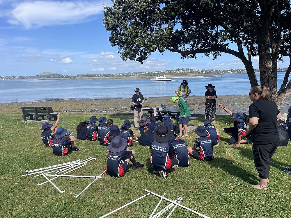 He mihi mahana (warm greetings to you)