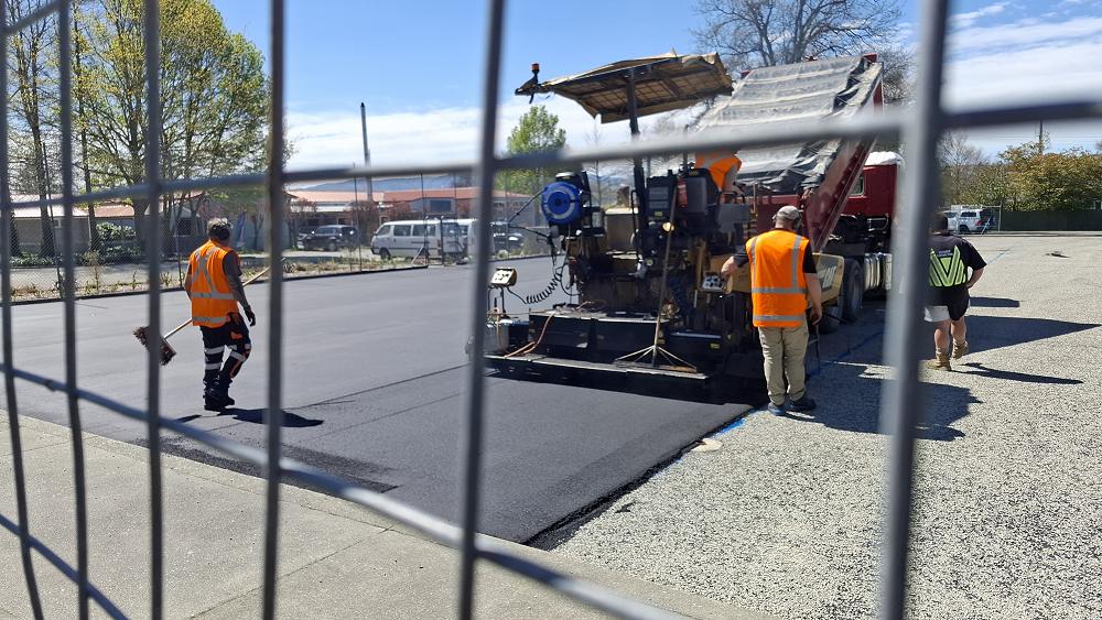 CHANGE TO BUS DROP-OFF AND PICK-UP