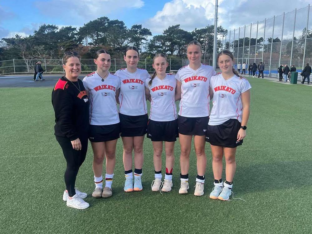 St Paul's hockey players gain third place at U18 Hockey Tournament ...