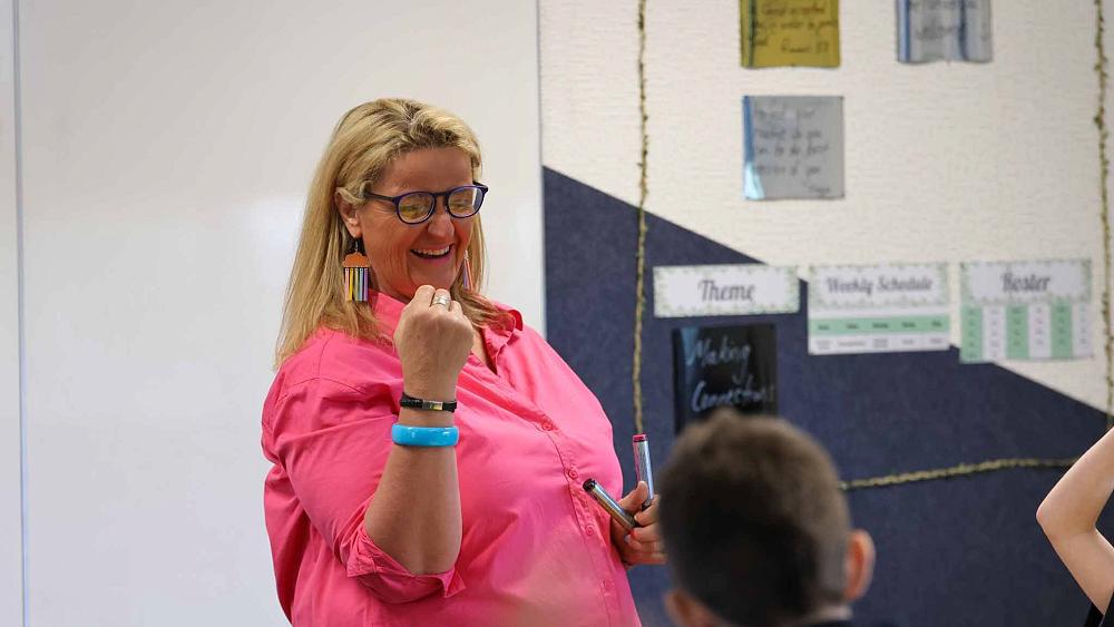 Author Visit: Allayne Webster — The Vine issue 9- 2024